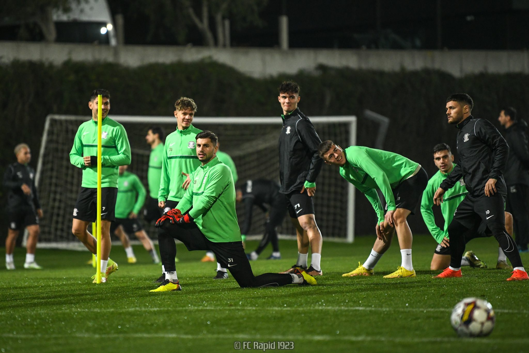 DELEGAȚIA RAPIDULUI A PLECAT ÎN ANTALYA - FC Rapid 1923